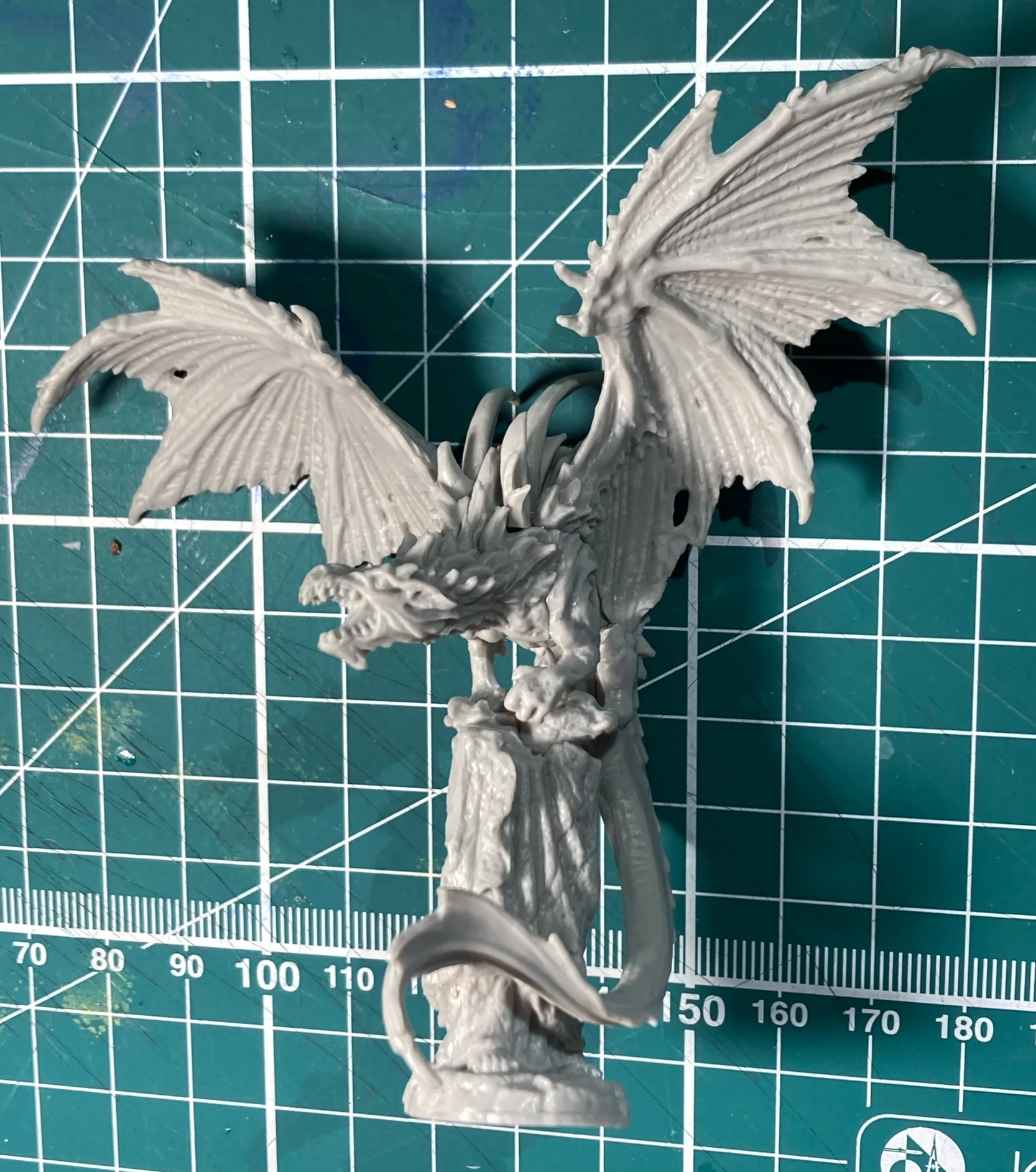 Winged Beasties – Reaper Bones Temple Dragon & Bats – mogsymakes